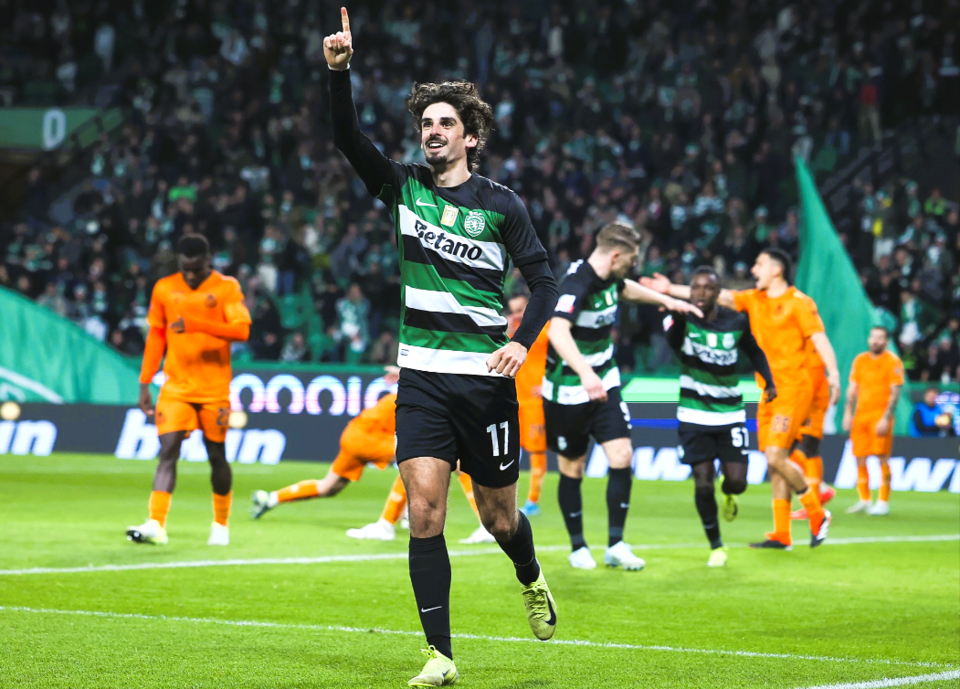 As Notas de Julius 2024/25 (21) - Camarote Leonino